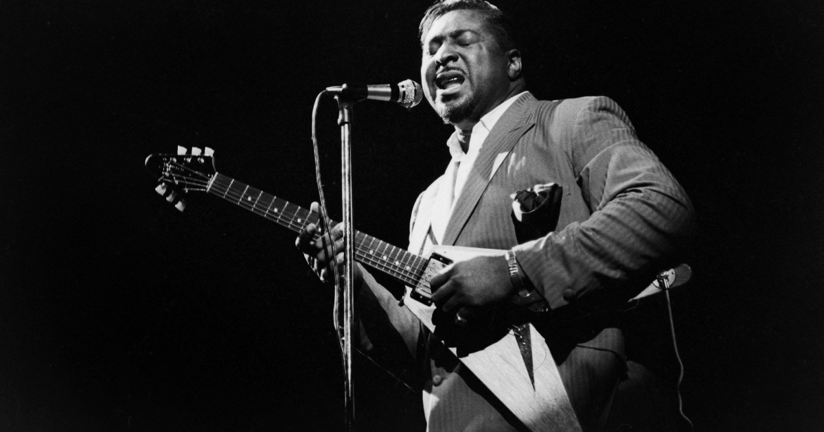 Five Guitarists Who Prove That Flying V Is Not (Just) a Metal Guitar ...